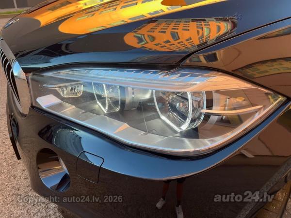 Black BMW X6 2018 in Tallinn, with an engine capacity of 3.00 L and mileage of 185 thousand km for 35000 €, photo 5 on AUTOMOTO.COM.LV