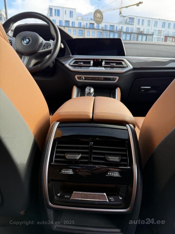 Melns BMW X6 2022 Tallina, ar dzinēja tilpumu 3.00 L un nobraukumu 38 tūkst. km par 70000 €, foto 11 vietnē AUTOMOTO.COM.LV