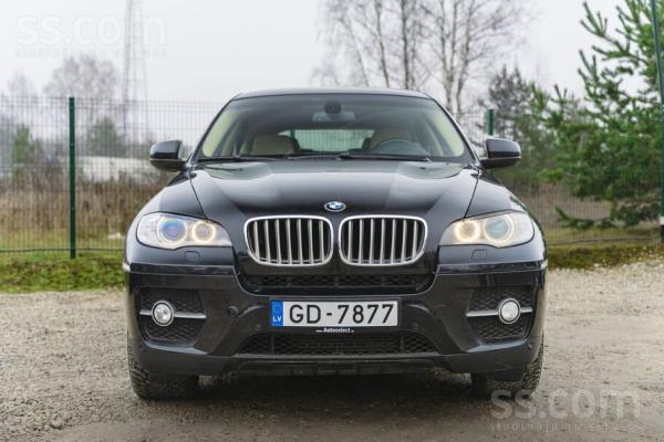 Black BMW X6 2008 in Riga, with an engine capacity of 3.00 L and mileage of 388 thousand km for 10790 €, photo 2 on AUTOMOTO.COM.LV
