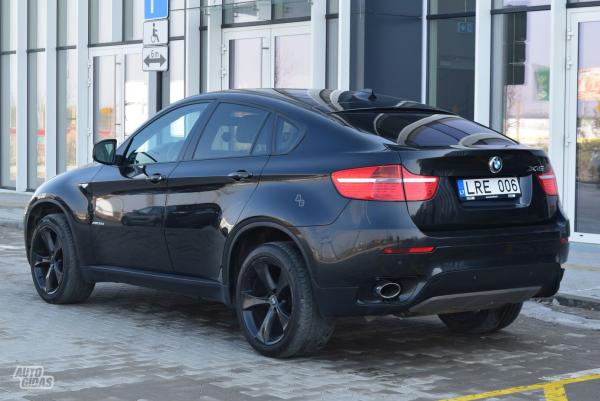 Melns BMW X6 2008 Viļņa, ar dzinēja tilpumu 3.00 L un nobraukumu 326 tūkst. km par 9950 €, foto 6 vietnē AUTOMOTO.COM.LV