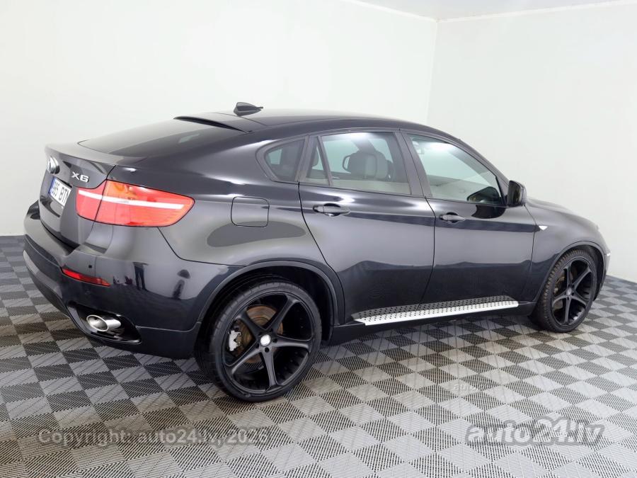 Melns BMW X6 2008 Tallina, ar dzinēja tilpumu 3.00 L un nobraukumu 168 tūkst. km par 8499 €, foto 4 vietnē AUTOMOTO.COM.LV