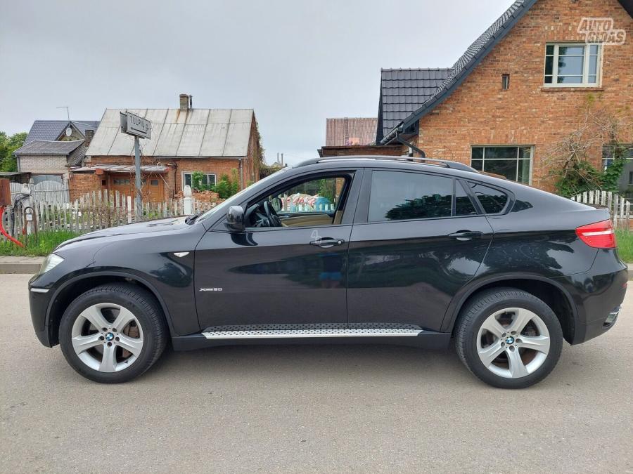 Black BMW X6 2008 in Alytus, with an engine capacity of 5.00 L and mileage of 210 thousand km for 6600 €, photo 5 on AUTOMOTO.COM.LV