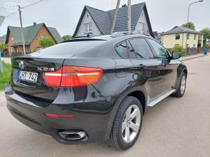 Black BMW X6 2008 in Alytus, with an engine capacity of 5.00 L and mileage of 210 thousand km for 6600 €, photo 7 on AUTOMOTO.COM.LV