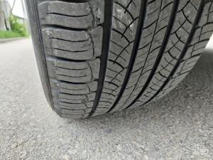 Black BMW X6 2008 in Alytus, with an engine capacity of 5.00 L and mileage of 210 thousand km for 6600 €, photo 15 on AUTOMOTO.COM.LV