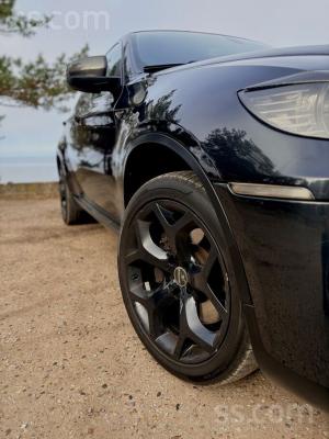 Melns BMW X6 2008 Rīga, ar dzinēja tilpumu 3.00 L un nobraukumu 245 tūkst. km par 13700 €, foto 4 vietnē AUTOMOTO.COM.LV