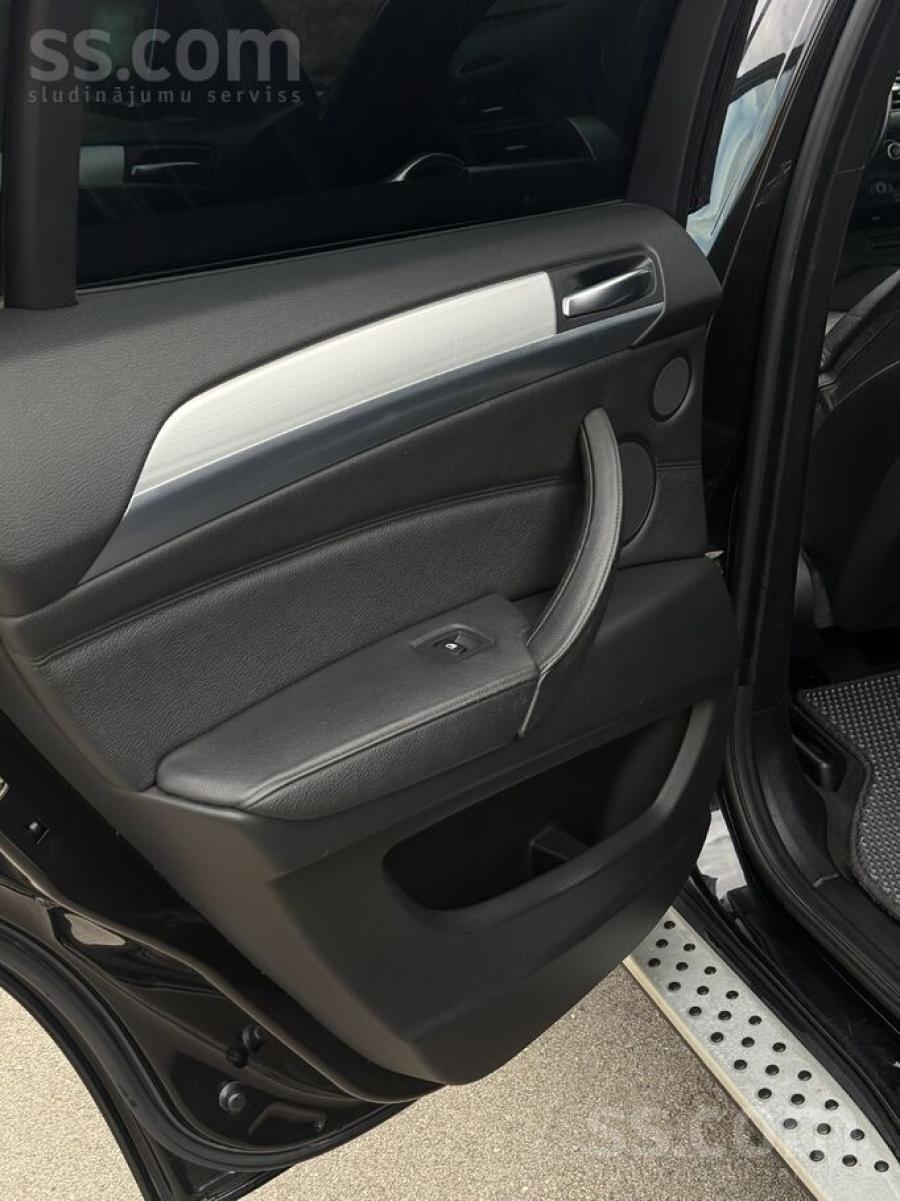 Melns BMW X6 2008 Krāslava, ar dzinēja tilpumu 3.00 L un nobraukumu 233 tūkst. km par 10500 €, foto 12 vietnē AUTOMOTO.COM.LV