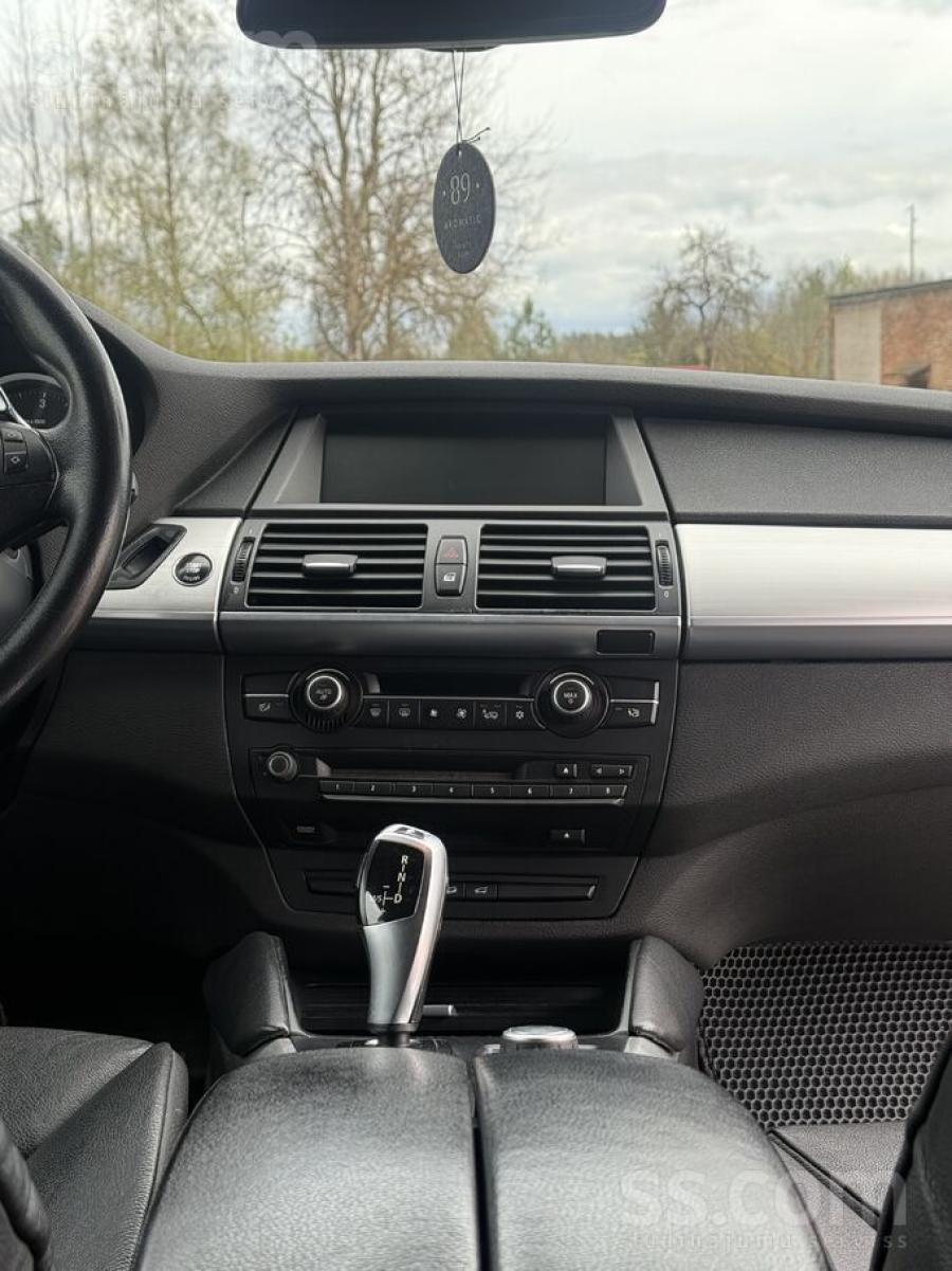 Melns BMW X6 2008 Krāslava, ar dzinēja tilpumu 3.00 L un nobraukumu 233 tūkst. km par 10500 €, foto 15 vietnē AUTOMOTO.COM.LV