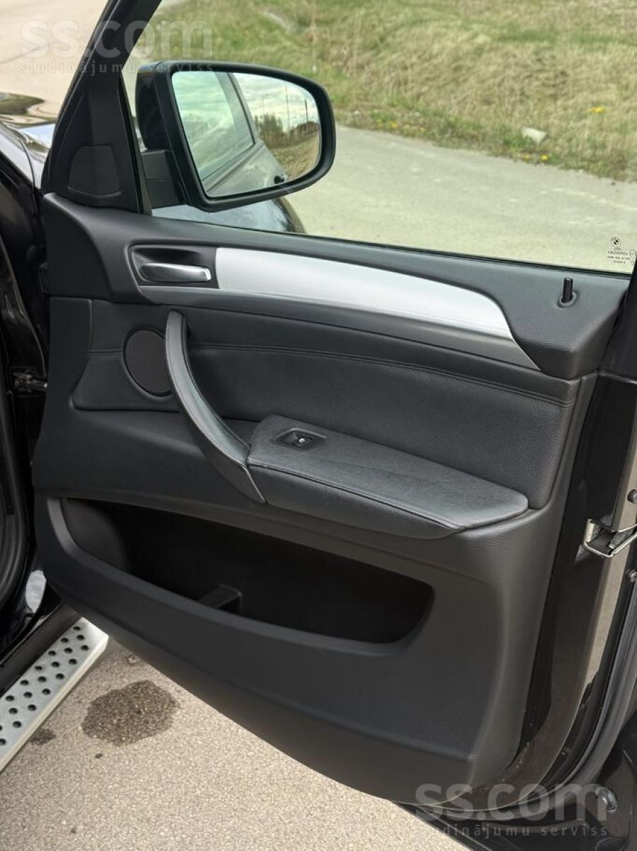 Melns BMW X6 2008 Krāslava, ar dzinēja tilpumu 3.00 L un nobraukumu 233 tūkst. km par 10500 €, foto 20 vietnē AUTOMOTO.COM.LV