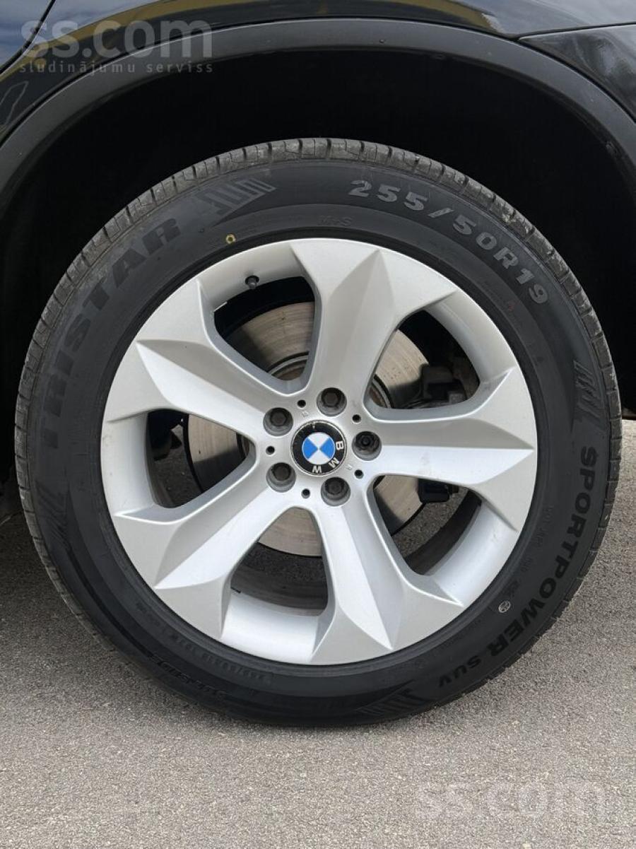 Melns BMW X6 2008 Krāslava, ar dzinēja tilpumu 3.00 L un nobraukumu 233 tūkst. km par 10500 €, foto 22 vietnē AUTOMOTO.COM.LV