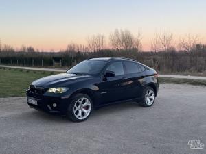 Черный БМВ Х6 2008 в Кельме, объемом двигателя 3.00 л и пробегом 307 тыс. км за 10000 €, фото 4 на AUTOMOTO.COM.LV