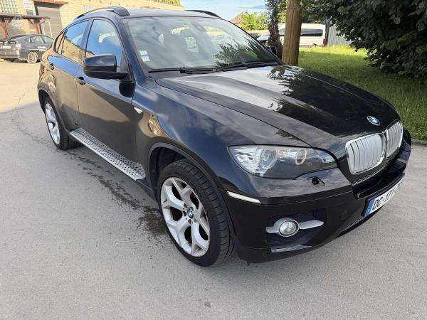 Black BMW X6 2008 in Taurage, with an engine capacity of 2.99 L and mileage of 318 thousand km for 6600 €, photo 2 on AUTOMOTO.COM.LV