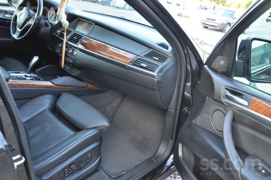 Melns BMW X6 2008 Jūrmala, ar dzinēja tilpumu 3.50 L un nobraukumu 356 tūkst. km par 12500 €, foto 14 vietnē AUTOMOTO.COM.LV