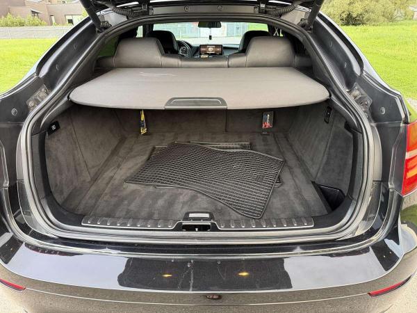 БМВ Х6 2008 в Каунас на AUTOMOTO.COM.LV Черный БМВ Х6 2008 в Каунас, объемом двигателя 2.99 л и пробегом 294 тыс. км за 10600 €, фото 11 на AUTOMOTO.COM.LV