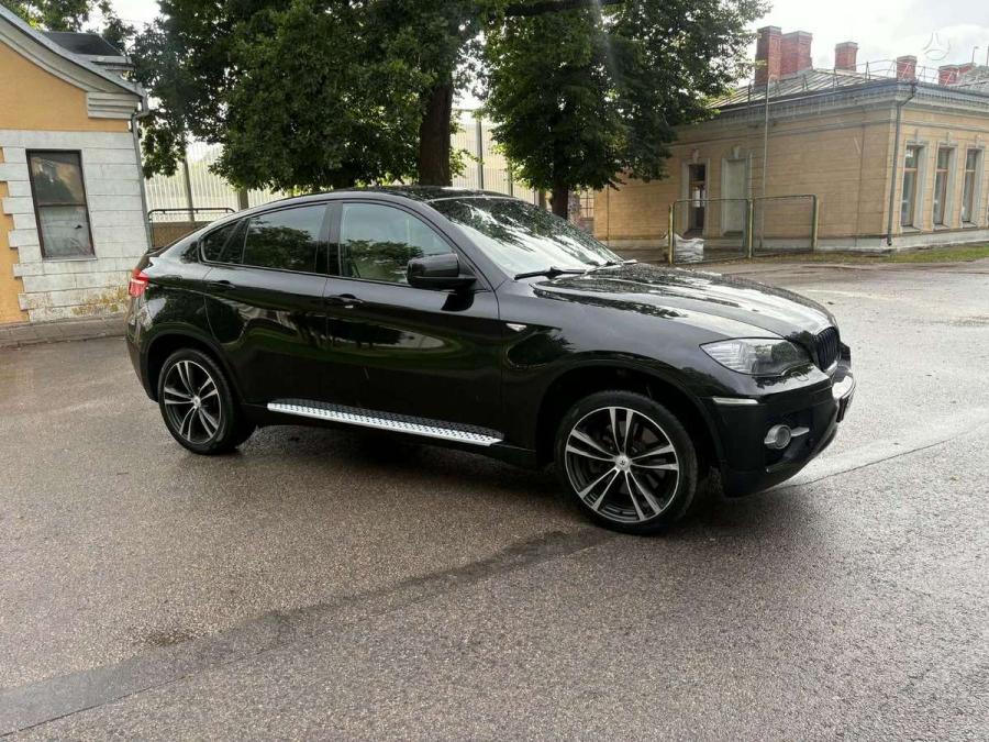 Black BMW X6 2008 in Radviliskis, with an engine capacity of 2.99 L and mileage of 356 thousand km for 10200 €, photo 1 on AUTOMOTO.COM.LV