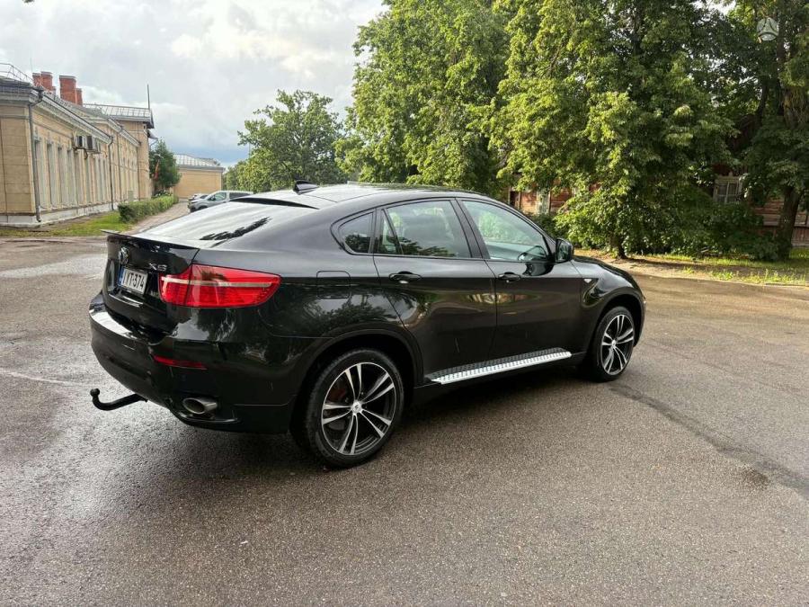 Black BMW X6 2008 in Radviliskis, with an engine capacity of 2.99 L and mileage of 356 thousand km for 10200 €, photo 6 on AUTOMOTO.COM.LV