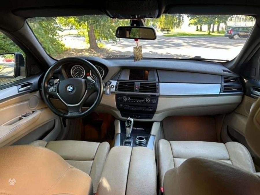 Black BMW X6 2008 in Radviliskis, with an engine capacity of 2.99 L and mileage of 356 thousand km for 10200 €, photo 12 on AUTOMOTO.COM.LV