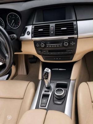 Black BMW X6 2008 in Radviliskis, with an engine capacity of 2.99 L and mileage of 356 thousand km for 10200 €, photo 13 on AUTOMOTO.COM.LV