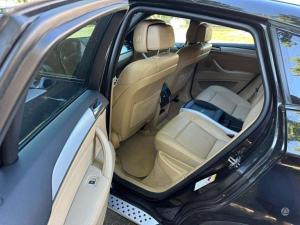 Black BMW X6 2008 in Radviliskis, with an engine capacity of 2.99 L and mileage of 356 thousand km for 10200 €, photo 17 on AUTOMOTO.COM.LV
