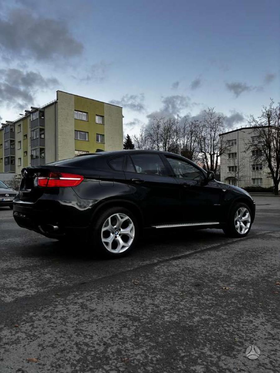 Melns BMW X6 2009 Mažeikiai, ar dzinēja tilpumu 2.99 L un nobraukumu 180 tūkst. km par 14999 €, foto 3 vietnē AUTOMOTO.COM.LV