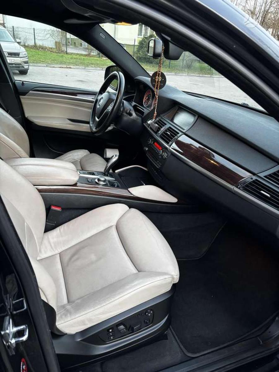 Melns BMW X6 2009 Mažeikiai, ar dzinēja tilpumu 2.99 L un nobraukumu 180 tūkst. km par 14999 €, foto 17 vietnē AUTOMOTO.COM.LV