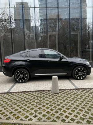 Melns BMW X6 2009 Viļņa, ar dzinēja tilpumu 2.99 L un nobraukumu 351 tūkst. km par 9900 €, foto 4 vietnē AUTOMOTO.COM.LV