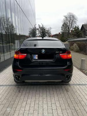 Melns BMW X6 2009 Viļņa, ar dzinēja tilpumu 2.99 L un nobraukumu 351 tūkst. km par 9900 €, foto 6 vietnē AUTOMOTO.COM.LV