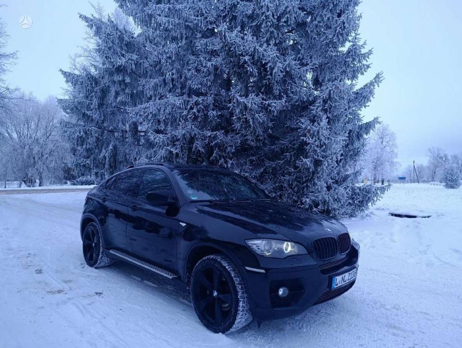 Black BMW X6 2009 in Panevezys, with an engine capacity of 0.00 L and mileage of 333 thousand km for 10700 €, photo 6 on AUTOMOTO.COM.LV