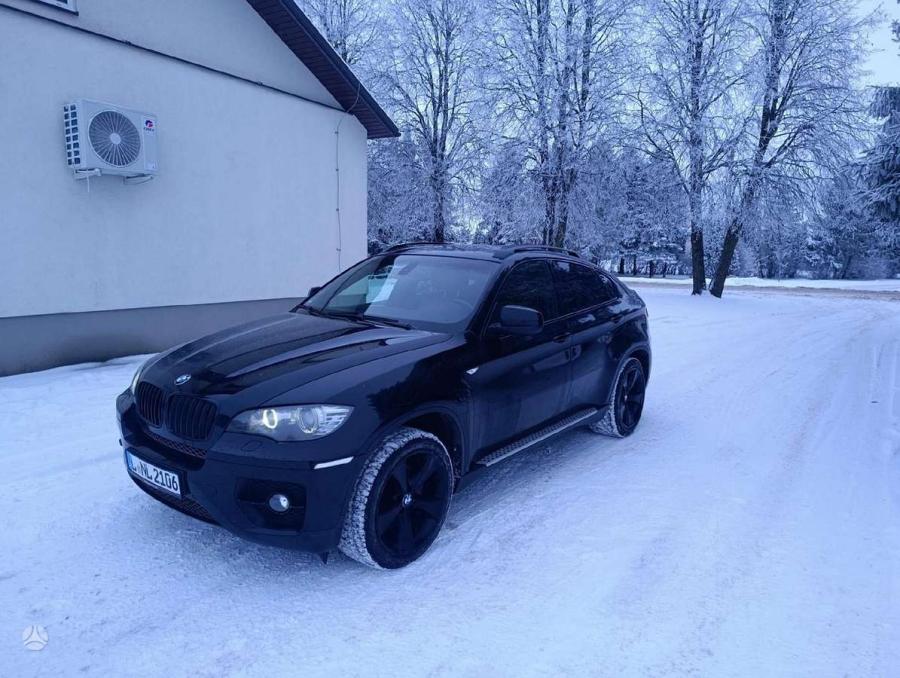 Black BMW X6 2009 in Panevezys, with an engine capacity of 0.00 L and mileage of 333 thousand km for 10700 €, photo 9 on AUTOMOTO.COM.LV