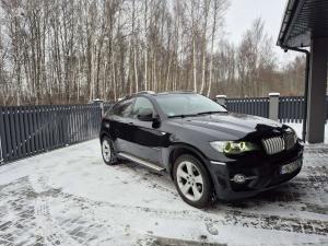 Black BMW X6 2009 in Siauliai, with an engine capacity of 3.00 L and mileage of 214 thousand km for 11800 €, photo 6 on AUTOMOTO.COM.LV