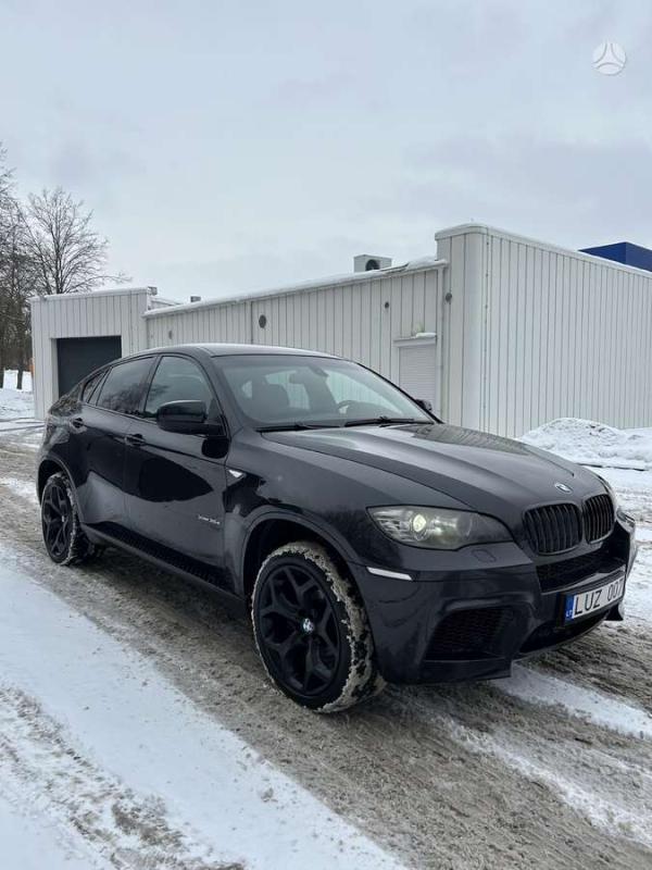 Black BMW X6 2009 in Alytus, with an engine capacity of 2.99 L and mileage of 320 thousand km for 11000 €, photo 1 on AUTOMOTO.COM.LV