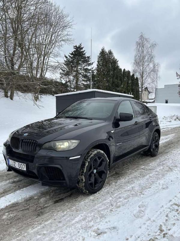 Black BMW X6 2009 in Alytus, with an engine capacity of 2.99 L and mileage of 320 thousand km for 11000 €, photo 2 on AUTOMOTO.COM.LV