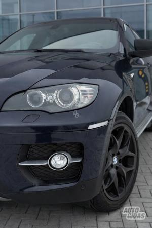 Black BMW X6 2009 in Klaipeda, with an engine capacity of 3.00 L and mileage of 299 thousand km for 9800 €, photo 6 on AUTOMOTO.COM.LV