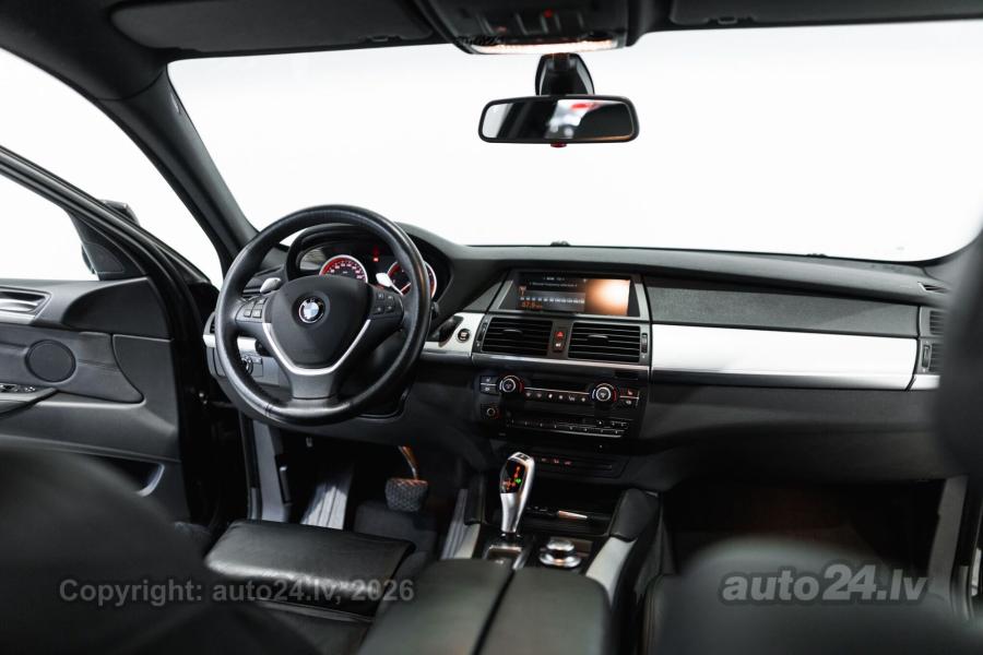 Melns BMW X6 2009 Tallina, ar dzinēja tilpumu 3.00 L un nobraukumu 201 tūkst. km par 9990 €, foto 15 vietnē AUTOMOTO.COM.LV
