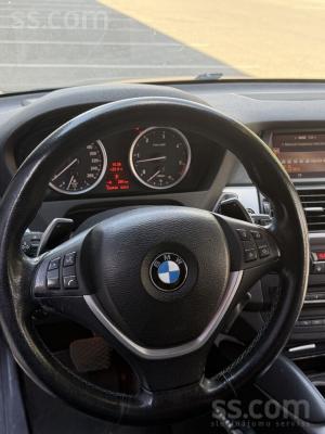 Black BMW X6 2009 in Riga, with an engine capacity of 3.00 L and mileage of 366 thousand km for 11498 €, photo 13 on AUTOMOTO.COM.LV