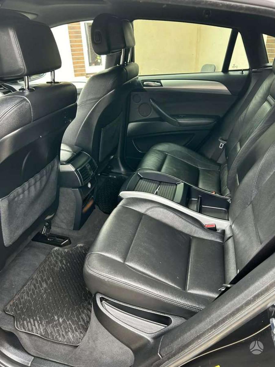 Melns BMW X6 2009 Viļņa, ar dzinēja tilpumu 2.99 L un nobraukumu 320 tūkst. km par 9500 €, foto 8 vietnē AUTOMOTO.COM.LV