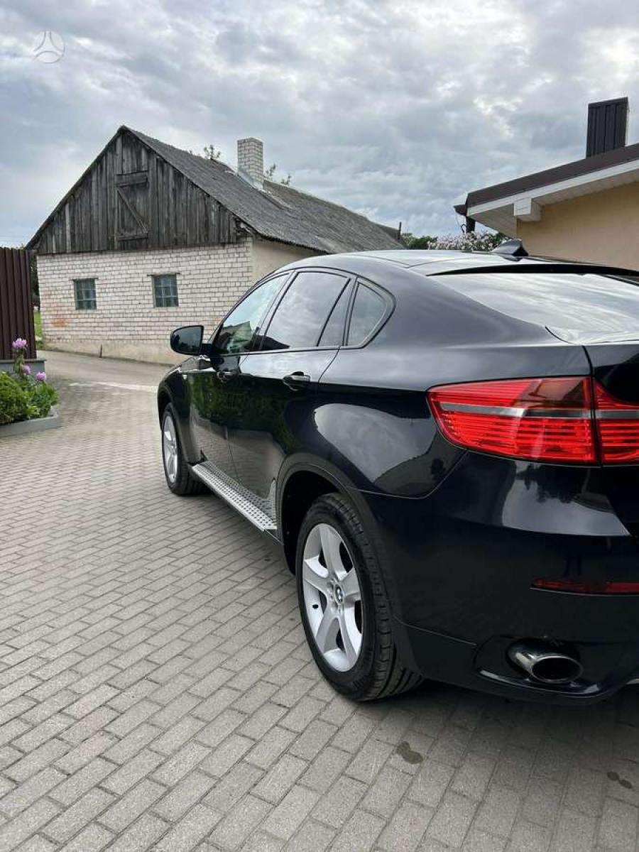 Melns BMW X6 2009 Viļņa, ar dzinēja tilpumu 2.99 L un nobraukumu 320 tūkst. km par 9500 €, foto 11 vietnē AUTOMOTO.COM.LV