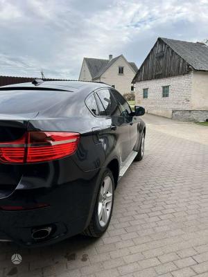 Melns BMW X6 2009 Viļņa, ar dzinēja tilpumu 2.99 L un nobraukumu 320 tūkst. km par 9500 €, foto 12 vietnē AUTOMOTO.COM.LV
