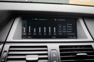 Black BMW X6 2009 in Riga, with an engine capacity of 3.00 L and mileage of 319 thousand km for 11490 €, photo 24 on AUTOMOTO.COM.LV