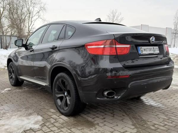 Black BMW X6 2009 in Riga, with an engine capacity of 3.00 L and mileage of 336 thousand km for 9900 €, photo 5 on AUTOMOTO.COM.LV