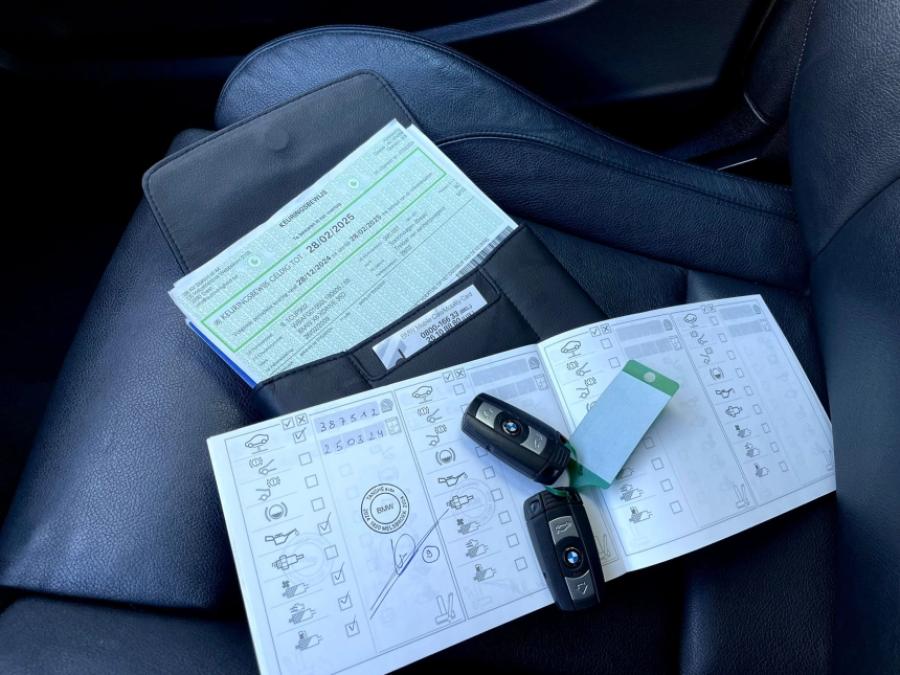 Black BMW X6 2009 in Riga, with an engine capacity of 3.00 L and mileage of 390 thousand km for 12490 €, photo 15 on AUTOMOTO.COM.LV