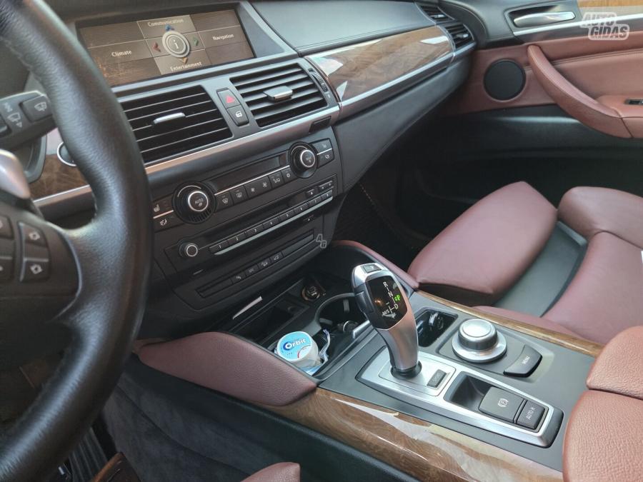 Melns BMW X6 2009 Viļņa, ar dzinēja tilpumu 3.50 L un nobraukumu 225 tūkst. km par 10999 €, foto 10 vietnē AUTOMOTO.COM.LV