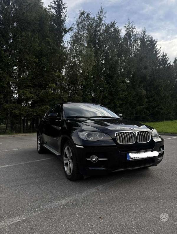 Melns BMW X6 2009 Viļņa, ar dzinēja tilpumu 2.99 L un nobraukumu 280 tūkst. km par 8500 €, foto 1 vietnē AUTOMOTO.COM.LV