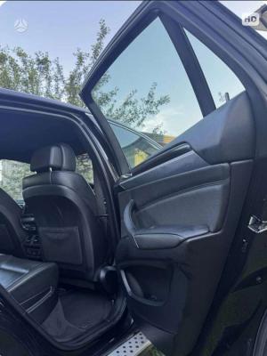 Black BMW X6 2009 in Vilnius, with an engine capacity of 2.99 L and mileage of 280 thousand km for 8500 €, photo 9 on AUTOMOTO.COM.LV