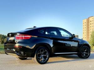 Black BMW X6 2009 in Radviliskis, with an engine capacity of 3.00 L and mileage of 317 thousand km for 7900 €, photo 15 on AUTOMOTO.COM.LV