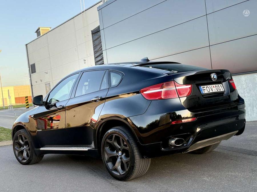 Black BMW X6 2009 in Radviliskis, with an engine capacity of 3.00 L and mileage of 317 thousand km for 7900 €, photo 17 on AUTOMOTO.COM.LV