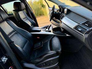 Black BMW X6 2009 in Radviliskis, with an engine capacity of 3.00 L and mileage of 317 thousand km for 7900 €, photo 20 on AUTOMOTO.COM.LV