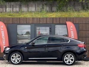 Black BMW X6 2009 in Vilnius, with an engine capacity of 2.99 L and mileage of 288 thousand km for 11400 €, photo 9 on AUTOMOTO.COM.LV