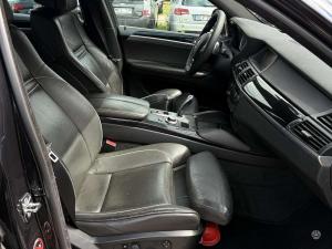Black BMW X6 2009 in Vilnius, with an engine capacity of 2.99 L and mileage of 288 thousand km for 11400 €, photo 17 on AUTOMOTO.COM.LV