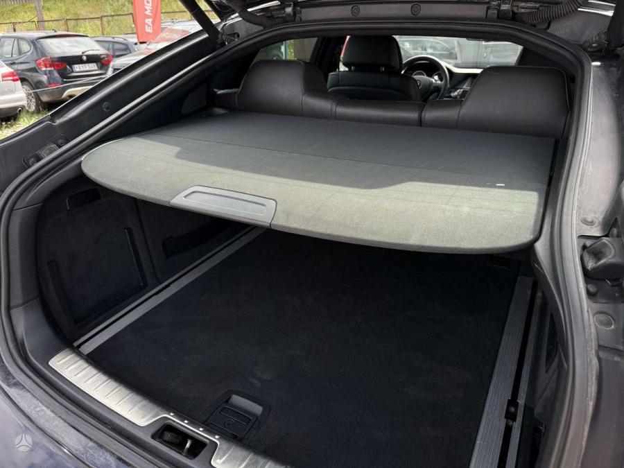 Black BMW X6 2009 in Vilnius, with an engine capacity of 2.99 L and mileage of 288 thousand km for 11400 €, photo 28 on AUTOMOTO.COM.LV