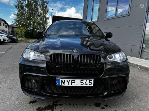 Black BMW X6 2009 in Vilnius, with an engine capacity of 2.99 L and mileage of 253 thousand km for 12100 €, photo 4 on AUTOMOTO.COM.LV